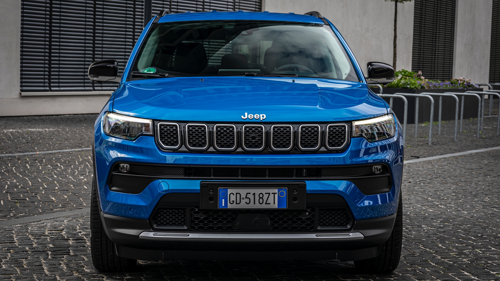 Comparativa entre el Jeep Avenger y el Jeep Compass | carwow | Carwow