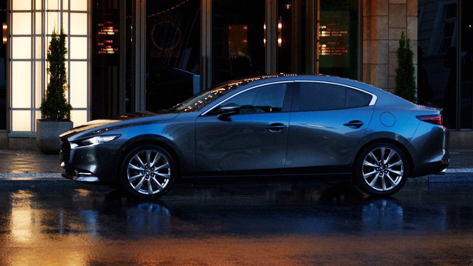 Guía de colores y precios del Mazda3 Sedán | carwow