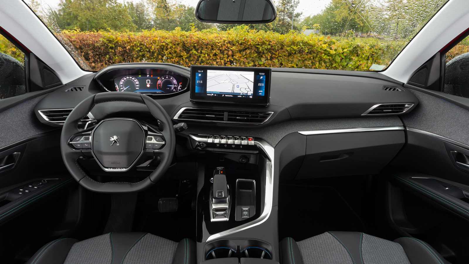 Comparativa Peugeot 5008 vs Citroën C5 Aircross | Carwow