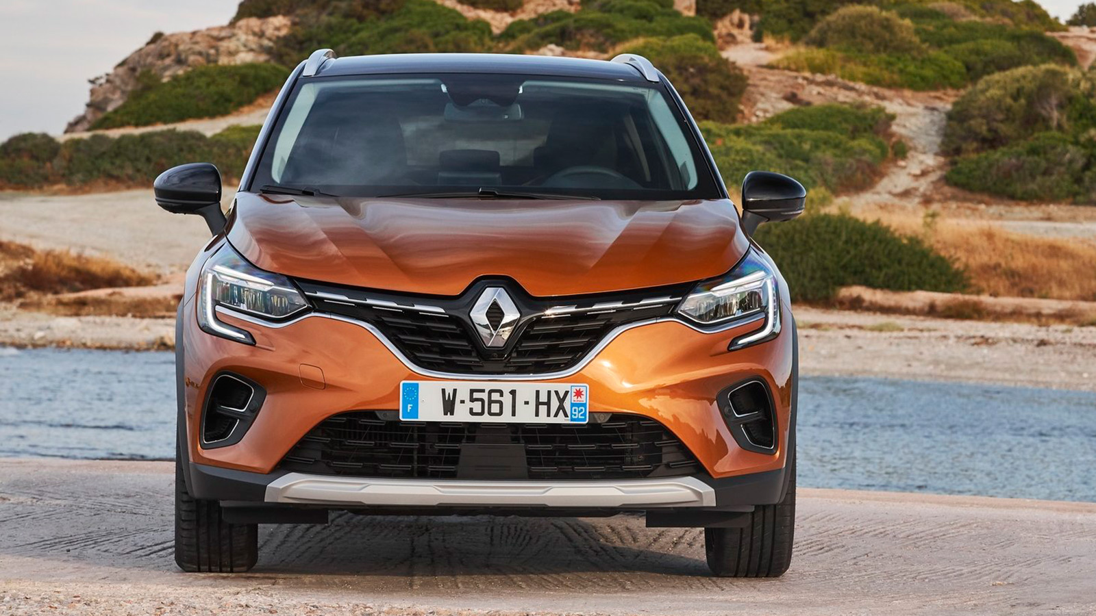 Comparativa entre Renault Captur vs Toyota Yaris Cross | carwow | Carwow