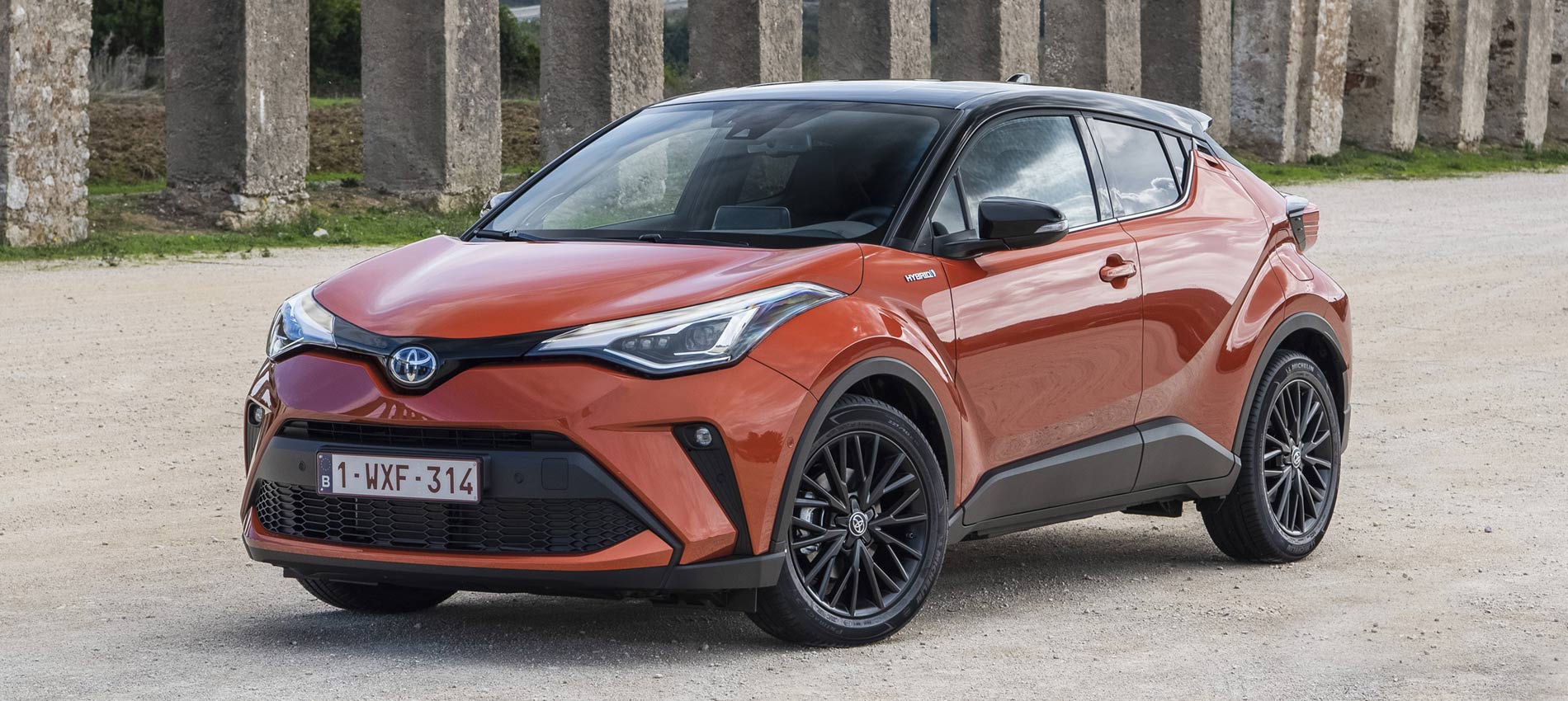 Toyota C-HR | Compara precios | carwow